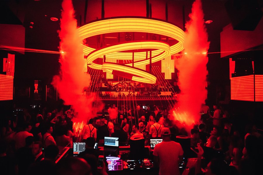 ACE OF SPADES DINNER PARTY | The Party Finder