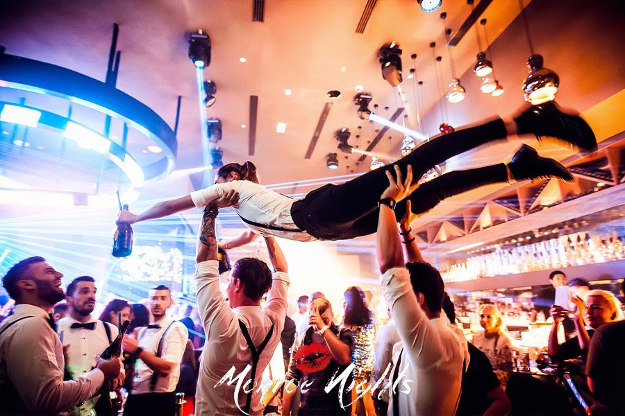 ACE OF SPADES DINNER PARTY | The Party Finder